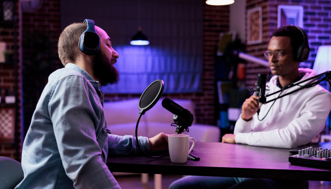 350+ Podcast Name Ideas for You to Use - Nichehacks