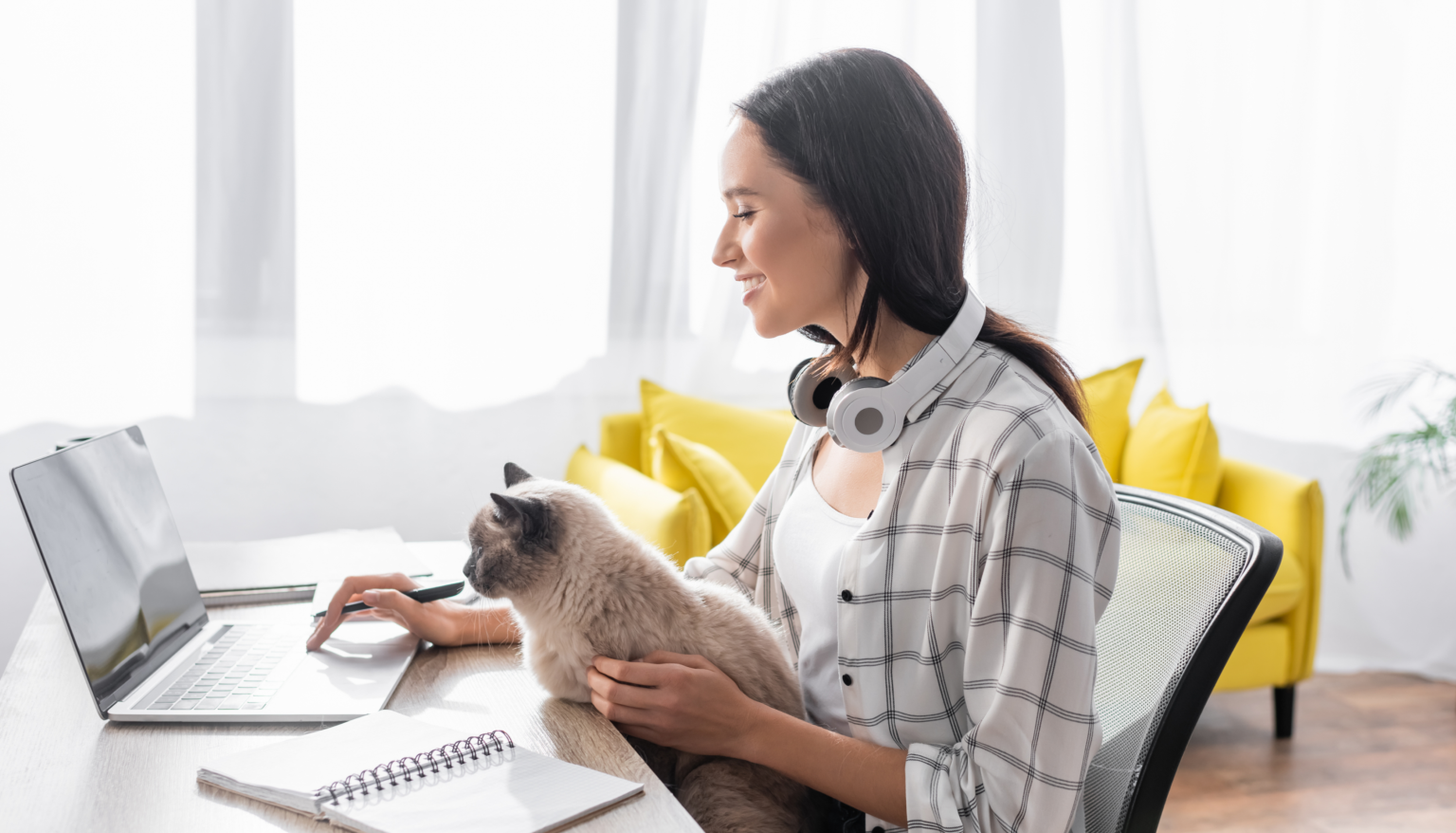 35 Side Business Ideas to Start in 2025 - Nichehacks