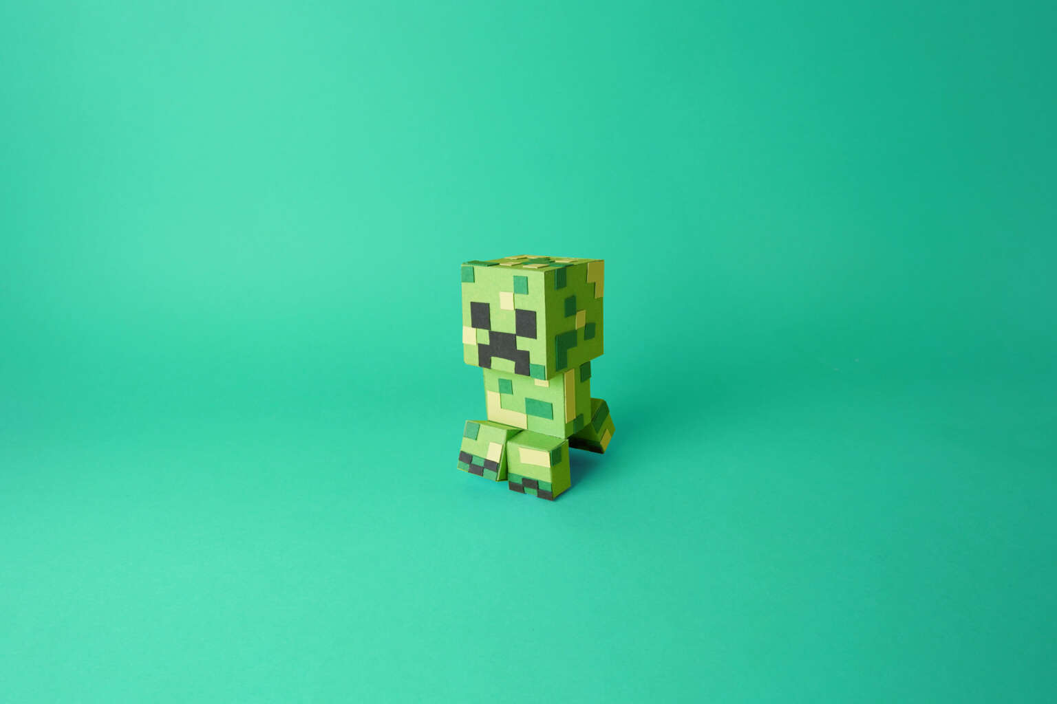 Teamwork and Terrain: Lessons About Cooperation From Minecraft - Nichehacks