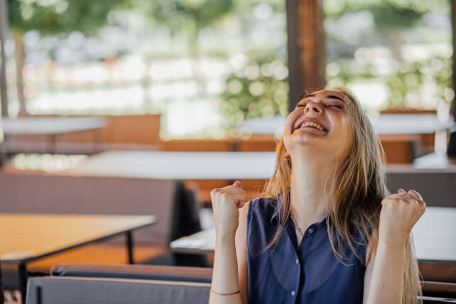 25 Jobs That Hire at 15 (No Experience Needed!) - Nichehacks